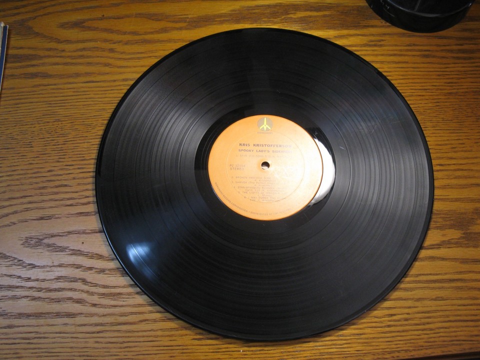 vinyl - Kris Kristofferson - Spooky Lady's Sideshow - ultrasonically ...