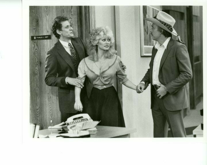 Peter Bonerz Biography