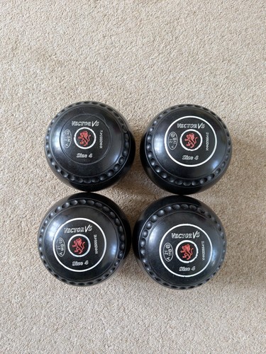 Thomas Taylor Vector VS Lawn Bowls Size 4 - WB 21 | eBay