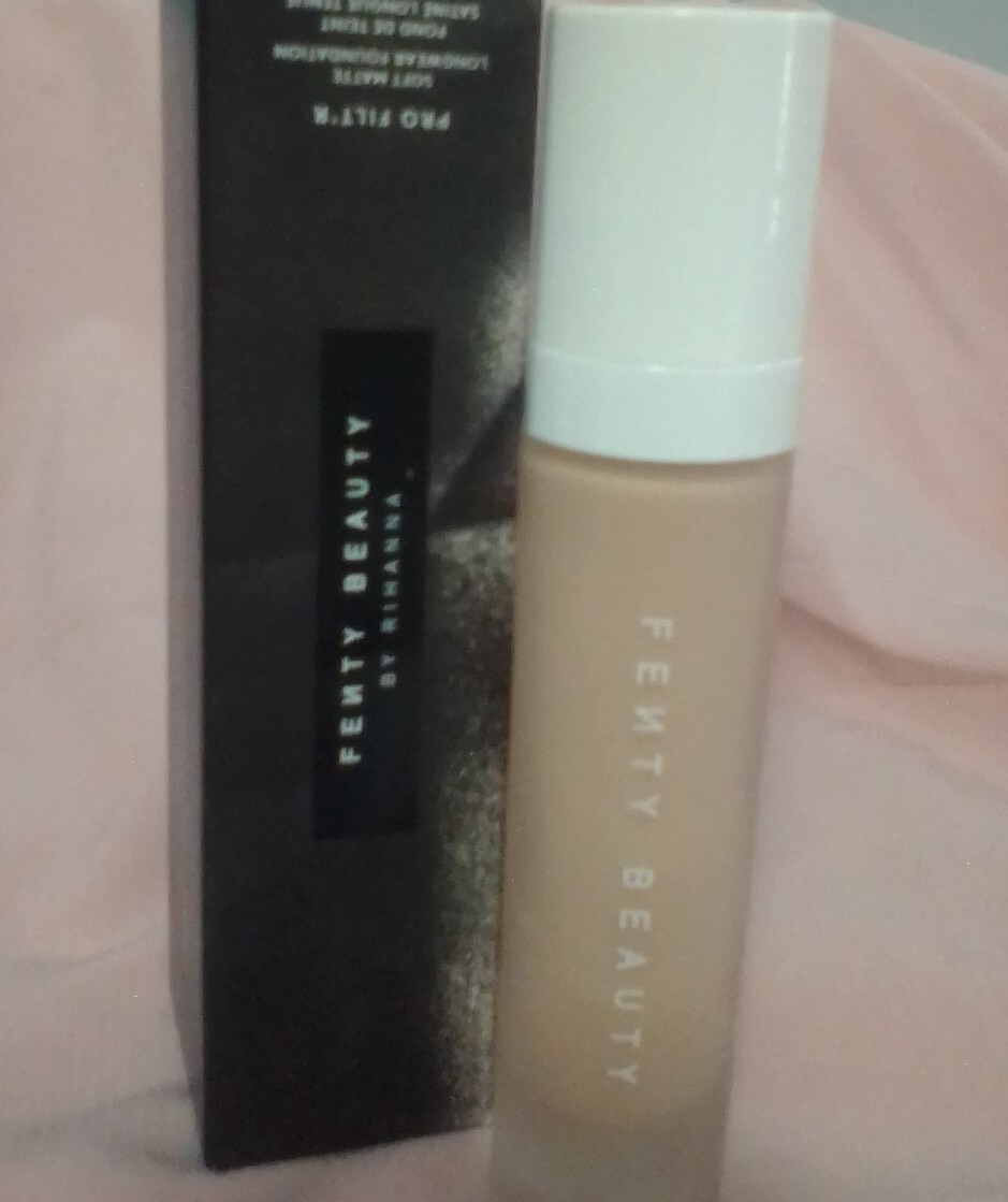Fenty Beauty by Rihanna Liquid Foundation #210 1.08 oz / 32 ml Brand ...