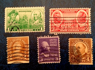 SET OF 5 USED STAMPS - PLEASE SEE PHOTOS FOR DETAILS - IN FINE ...