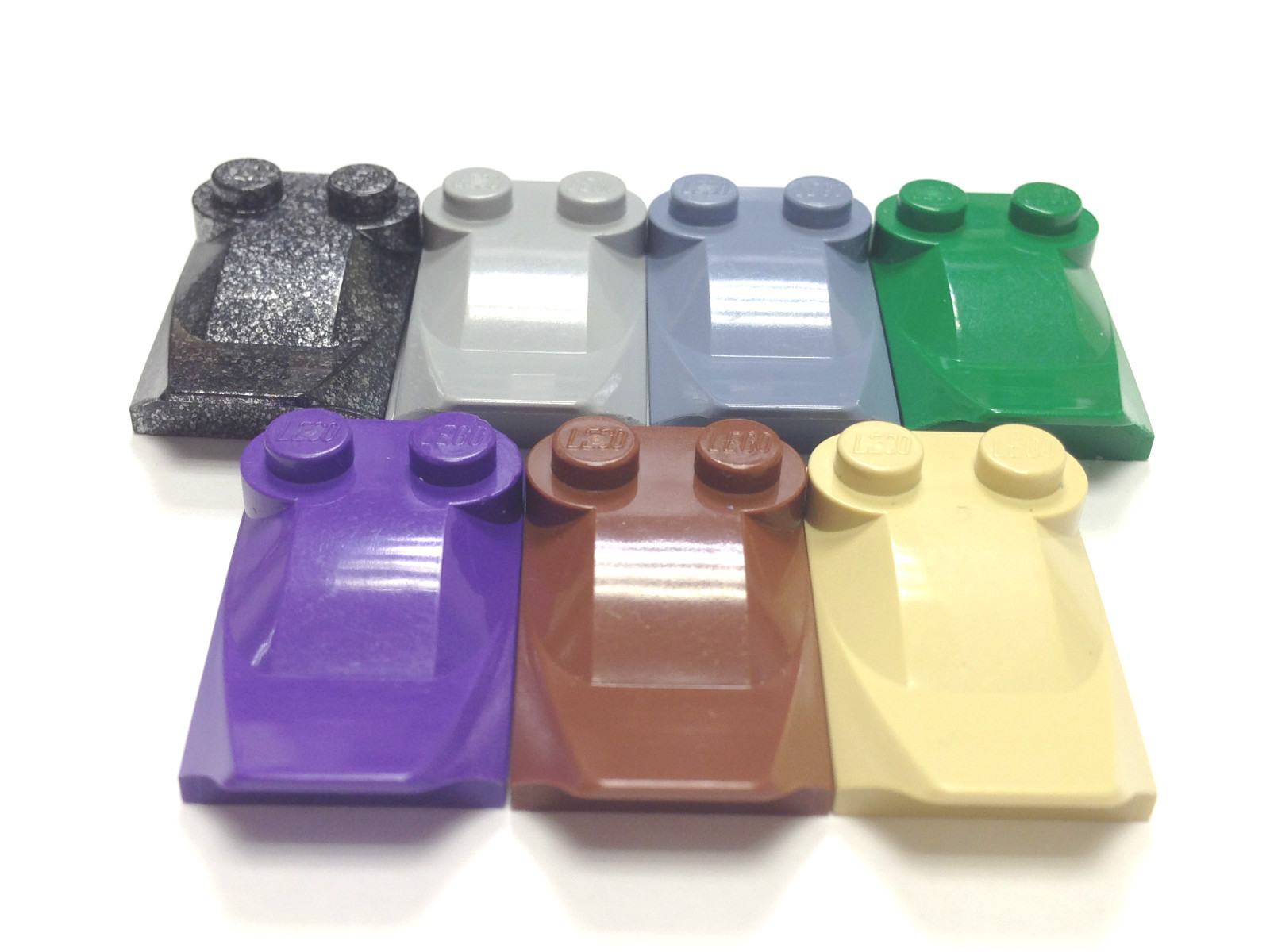 LEGO 47456 Slope, Curved 3 x 2 x 2/3 with 2 Studs, Wing End - FREE P&P ...