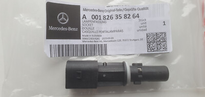 2x Genuine New Mercedes-Benz Headlight Parking Bulb Socket Holder ...