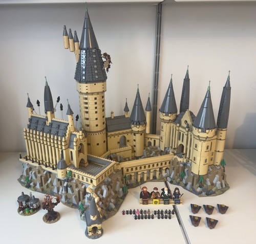 Lego 71043 - Harry Potter Hogwarts Castle - Complete with box | eBay