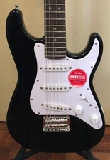 Squier Mini Strat V2 6-string Electric Guitar Pink #0370121570 for sale ...