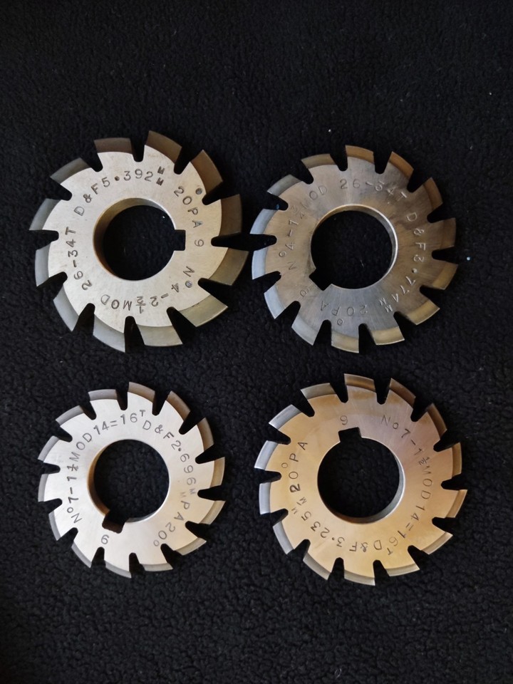 4 Involute Gear Cutters – Modules 1.5, 2 & 2.5 – PA 20° – Unused ...