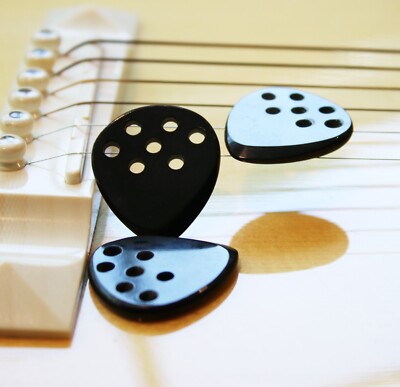 Dell Arte GP-2015 Standard ergonomic Buffalo horn pick | eBay