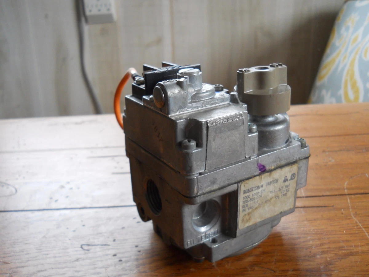 ROBERTSHAW GAS VALVE UNITROL 7000BER-S7B 403-501-577 |GG64, 45% OFF