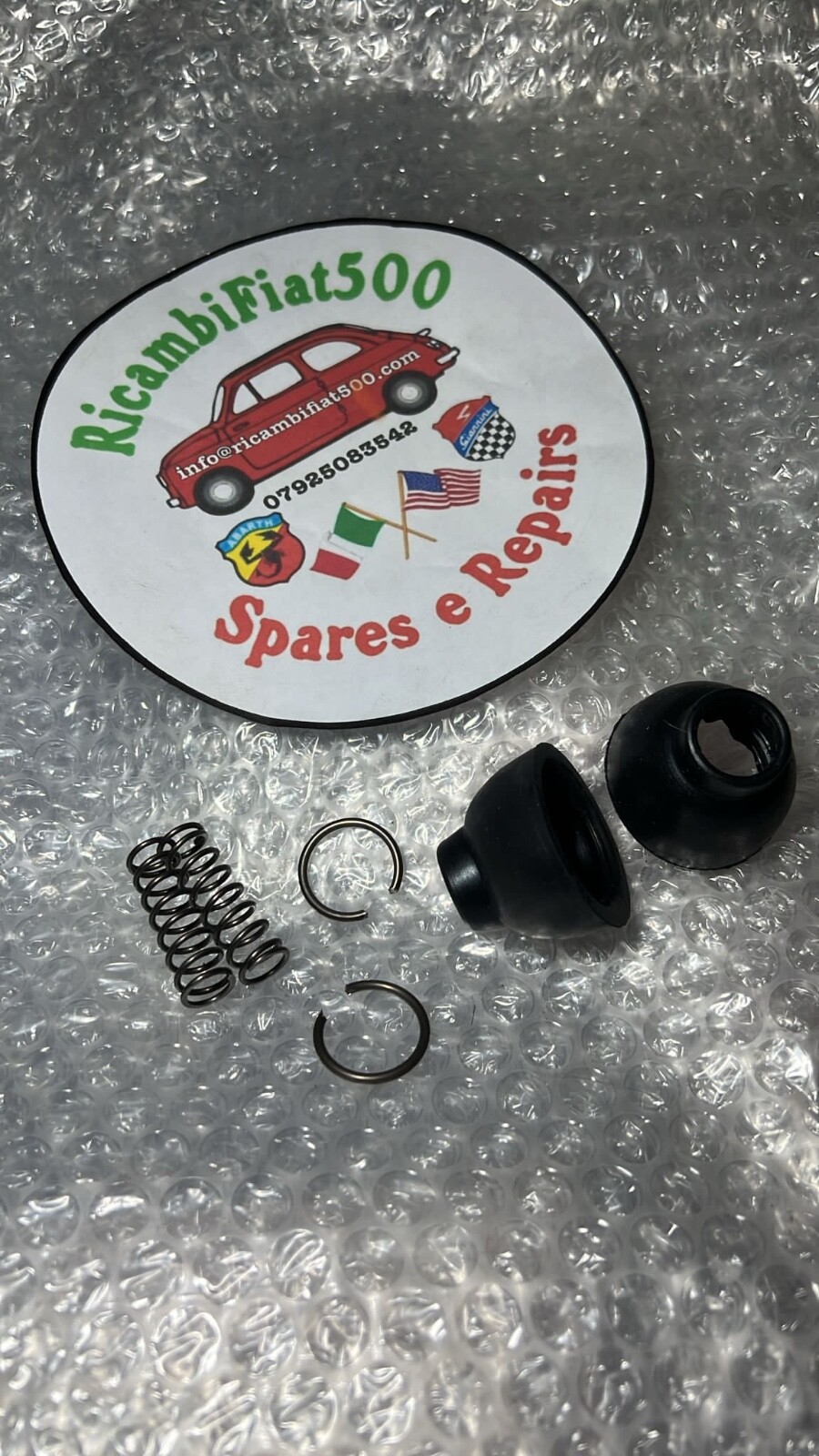 Classic 500 126 Pair of Gearbox Driveshaft Rubbers Springs Clips New | eBay