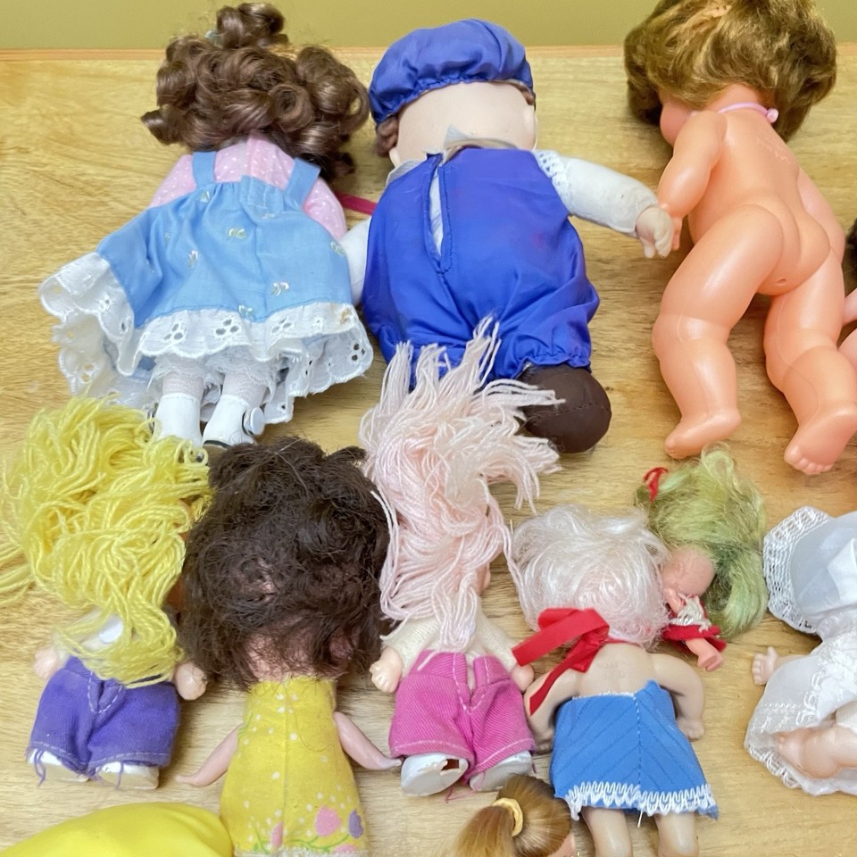 Vintage Dolls Mixed Lot Small Size Multiple Eras Girls Baby Clothing ...