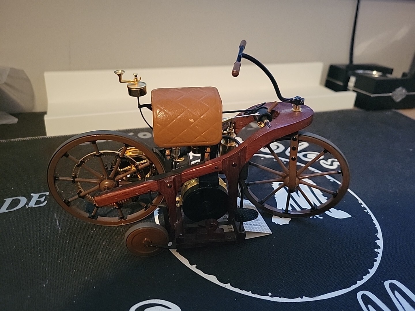 Franklin MINT 1885 Daimler Single Track Motor Vehicle B11UJ64 1 8 for ...