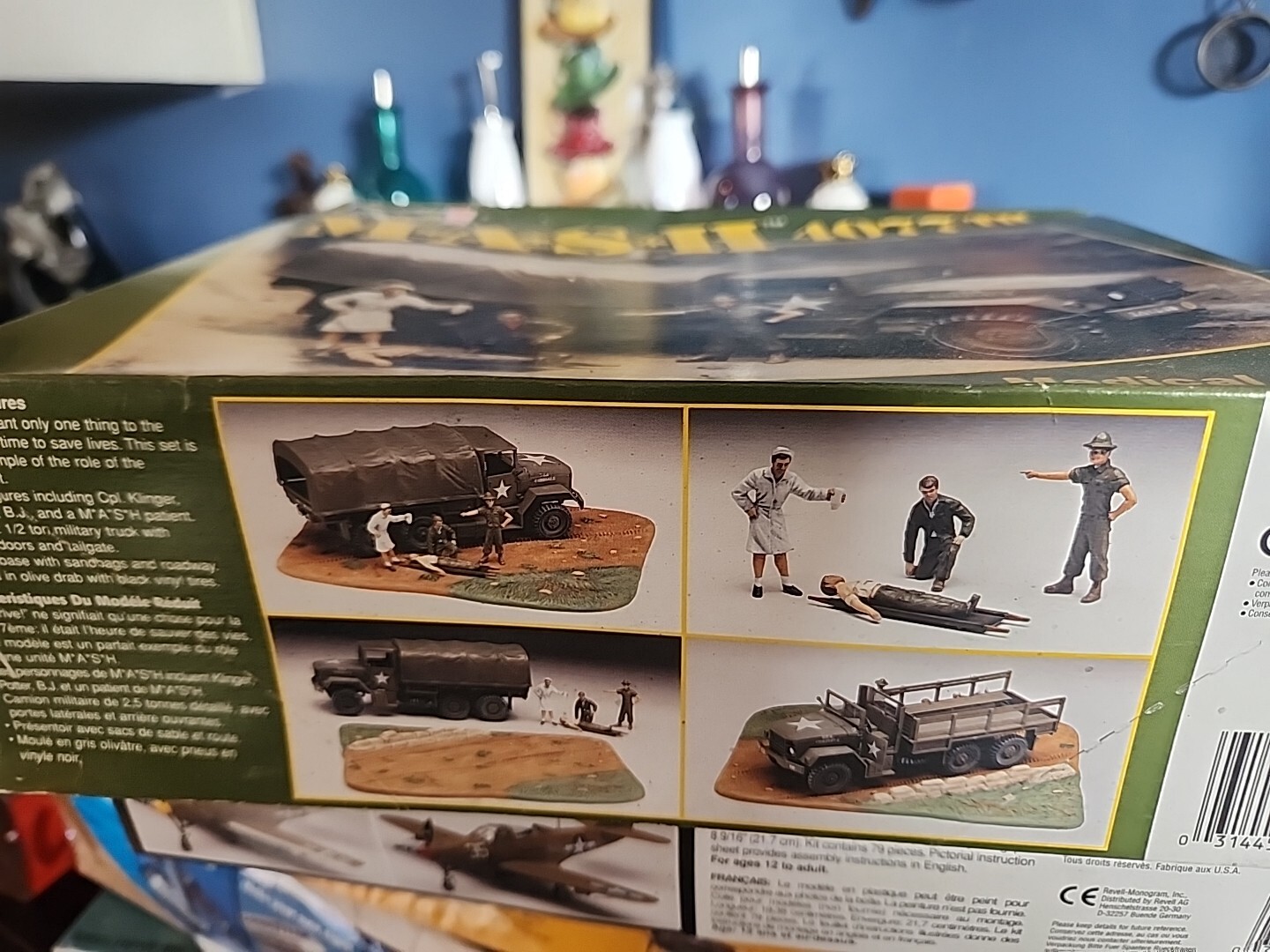 Revell MASH 4077th Medical Scene 1:35 Model Kit M*A*S*H 1994 SEALED BOX ...