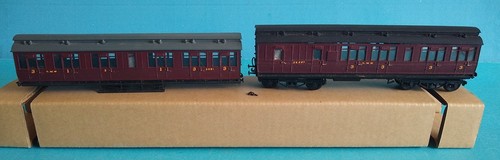 Ratio OO Gauge Kit Built - LMS Clerestory Bogie Brake & Grounded Compo ...
