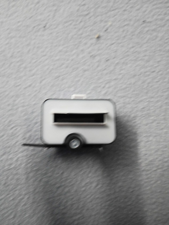 HO Scale Carnival Panda Express Food Booth and Tractor | eBay