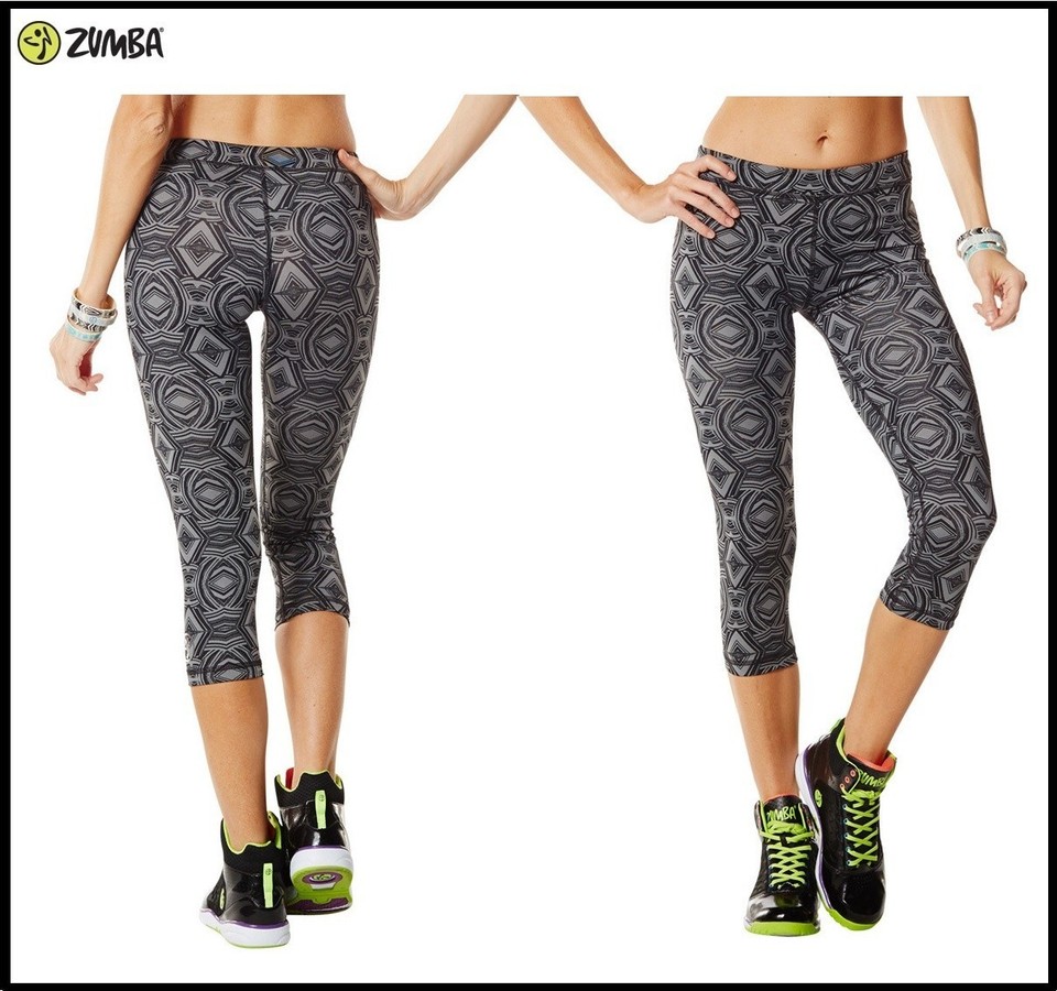 ZUMBA FITNESS 2 Piece Set! Aztec Capri Leggings & Bubble Top Racerback ...