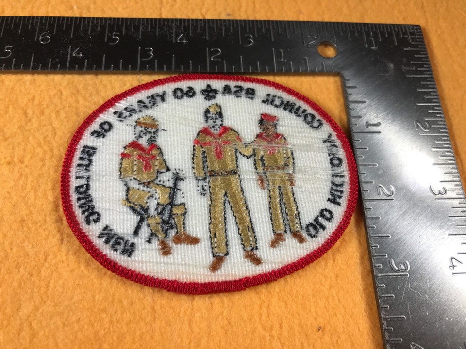 T2-100 BOY SCOUTS OF AMERICA PATCH -60 YEARS OF BUILDING MEN OLD ...
