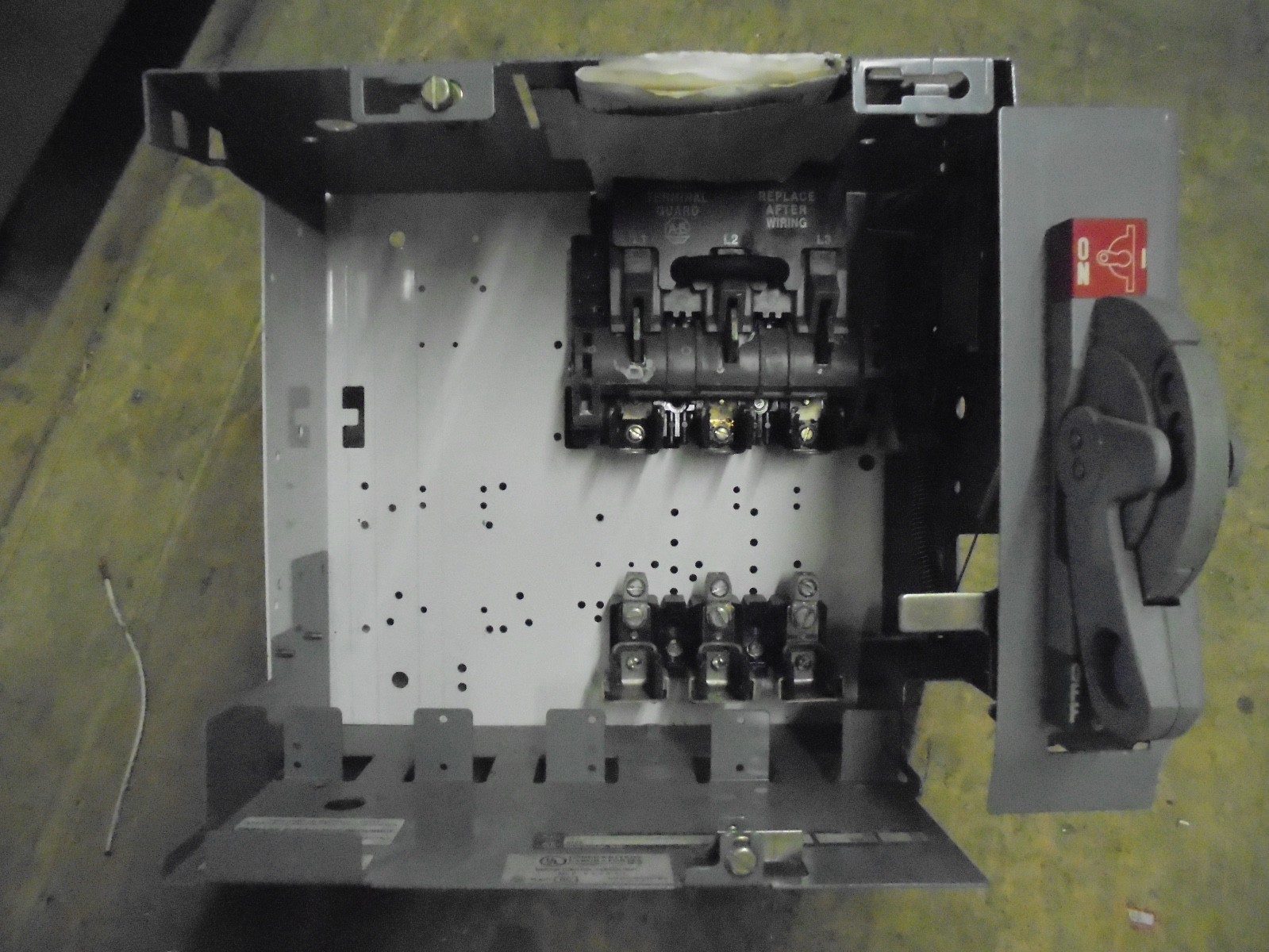 Allen Bradley 2100 CENTERLINE, 60 Amp, 600 Volt, 3 Phase MCC Feeder ...