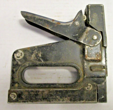 Bostitch T5 Tacker Heavy Duty Staple Gun 2 Boxes 5019 1/2" High Crown ...