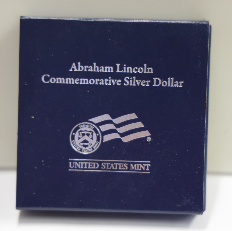 2009 Abraham Lincoln Commemorative PROOF Silver Dollar Coin | eBay