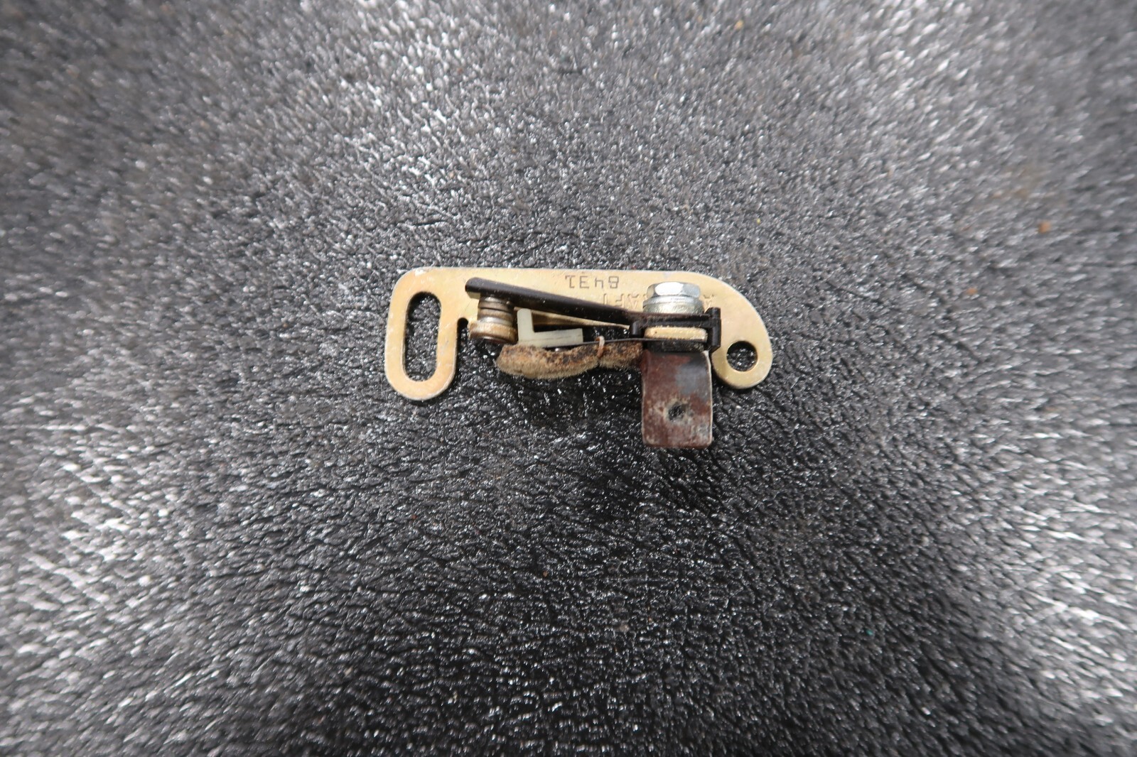 Bendix Aircraft Magneto Contact Breaker PN 10-357174 for sale online | eBay