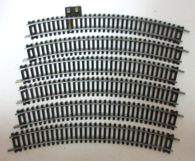 HO SCALE MODEL POWER 12 pcs STEEL CURVE TRACK 1pc IS POWER PICKUP | eBay