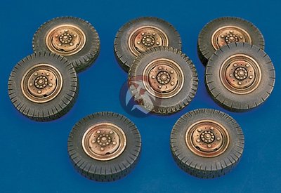 Royal Model 1/35 Sd.Kfz.234/2 Puma Armoured Car Wheels (8 pieces ...
