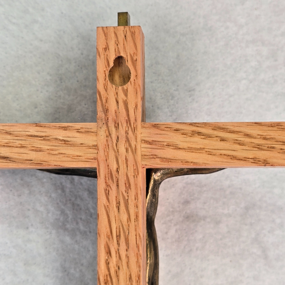 Vtg Catholic INRI Crucifix Cross 9" Oak Wood Gold Tone Metal Wall Mount ...