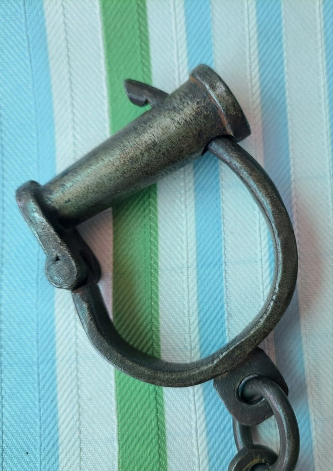 Antique Hand Forged Iron Metal Police Prisoner Handcuffs Shackles With ...