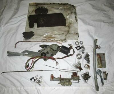 1961 - 1963 Ford Thunderbird Passenger Right Door Parts Latch PW ...