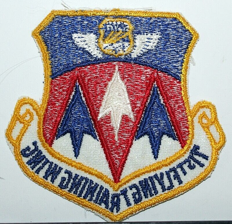 USAF 71st Flying Training Wing Full Color Insignia Badge Emblem Patch ...