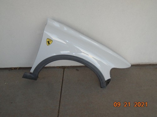 2007-2010 VOLVO C30 FRONT PASSENGER SIDE FENDER SHELL COVER PANEL W ...