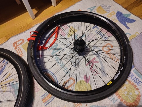 Pair of Mavic XM319 Disc 26 Front quick release Rear solid axe Bike ...