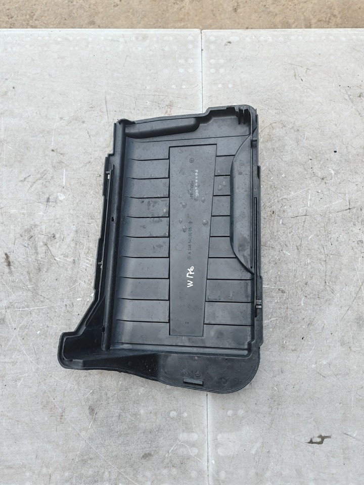 MERCEDES A CLASS W176 2014 1.5 DIESEL BATTERY TOP COVER LID A2465410005 ...