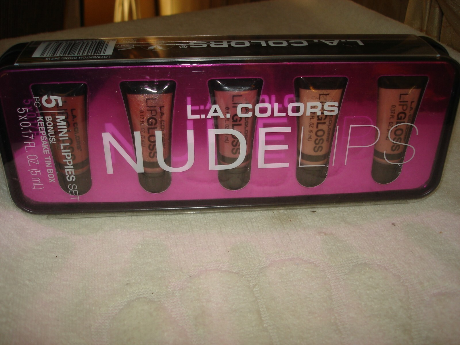 LA COLORS NUDE LIPS MINI LIPPIES LIP GLOSS SET OF 5 IN KEEPSAKE TIN ...