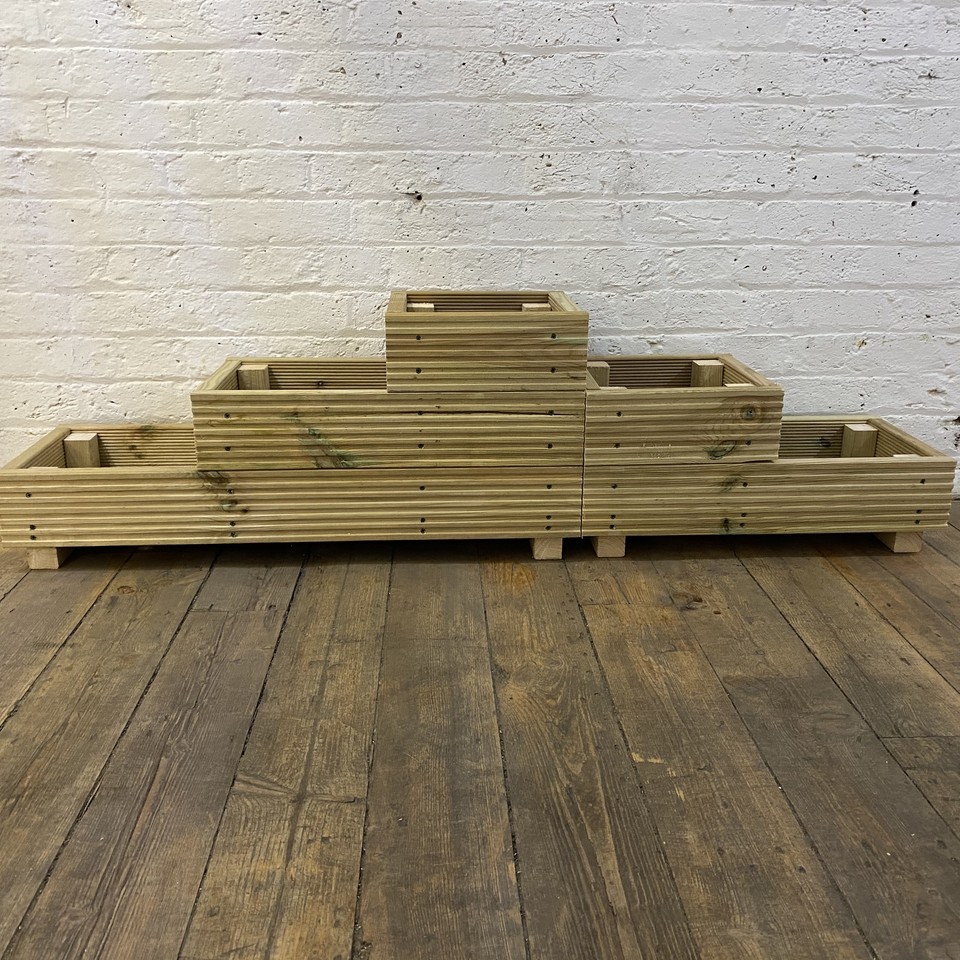 Large 3 Tiered Straight Garden Level Steps Wooden Decking Patio Planter ...