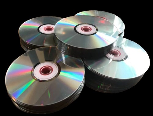 Lot of 100 CDs - Disc Only No Case - Various Genres and Artists - Free ...