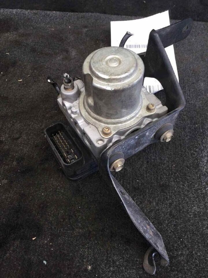 2003-2004 Honda ACCORD ABS Pump Anti-Lock Brake Part Modulator Assembly ...