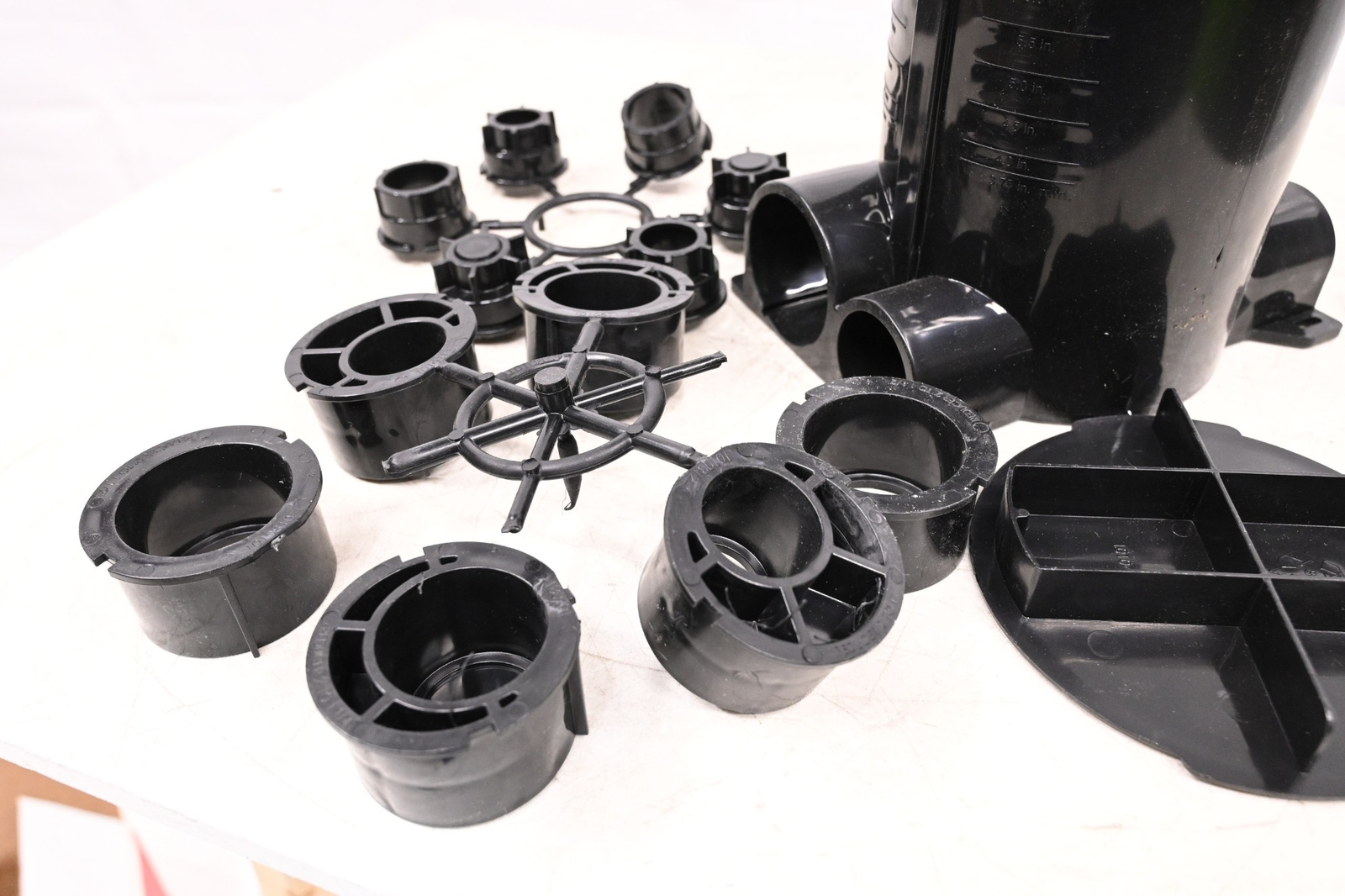 Wiremold RPNFB Ratchet-Pro PVC Floor Box, Round, Dual Service (DAMAGED ...