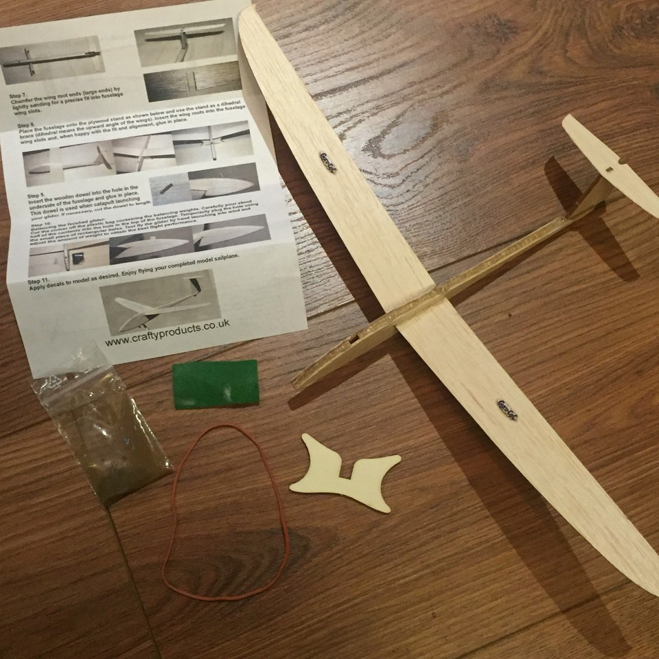 Balsa Wood Glider Kit 304 Shark Sailplane Catapult Plane Partybag Toy ...