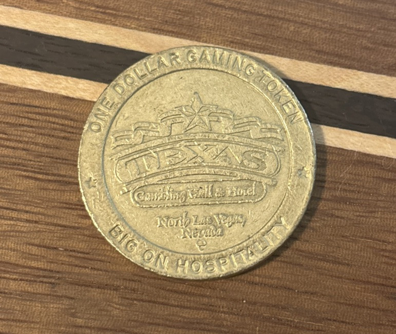 TEXAS GAMBLING HALL & HOTEL CASINO 1995 $1 ONE DOLLAR TOKEN GAMING COIN ...