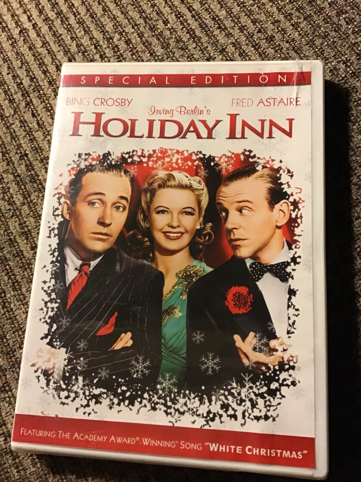 HOLIDAY INN DVD, BRAND NEW, BING CROSBY FRED ASTAIRE | eBay