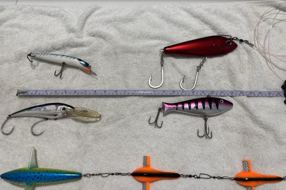 Lot of Big Saltwater Trolling Lures and Rigs - Yo-Zuri Bonita Nomad ...