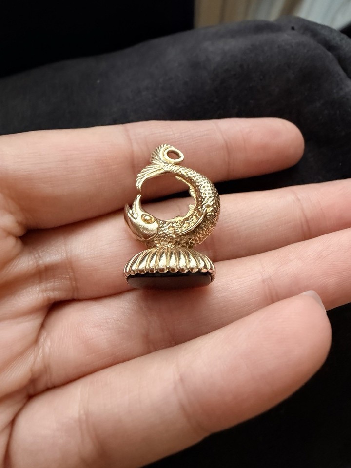 9ct Gold Fish Fob Pendant with Black Onyx Base 9k 375 | eBay UK