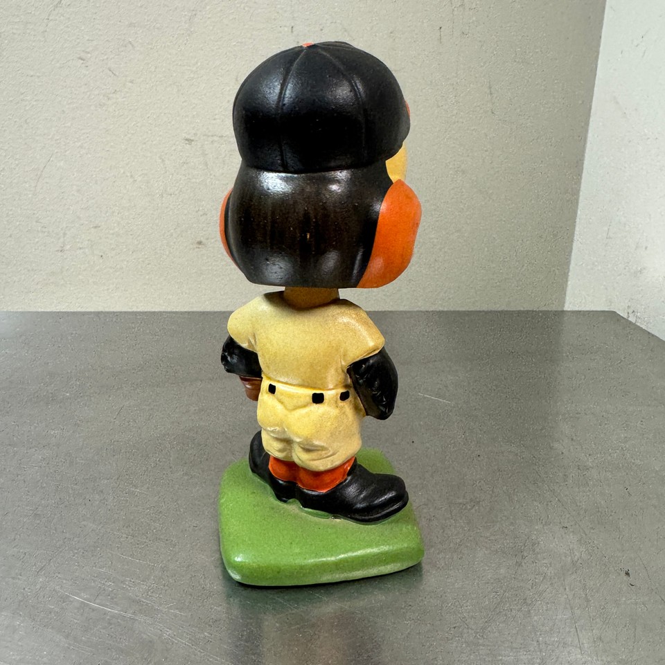 Vtg BALTIMORES ORIOLES Bobblehead THE BIRD Mascot 1961 LEGO w/ Green ...