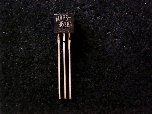 MPS3638A - Motorola Transistor 2N3638 ORIGINAL GOLD LEGS (TO-92 ...