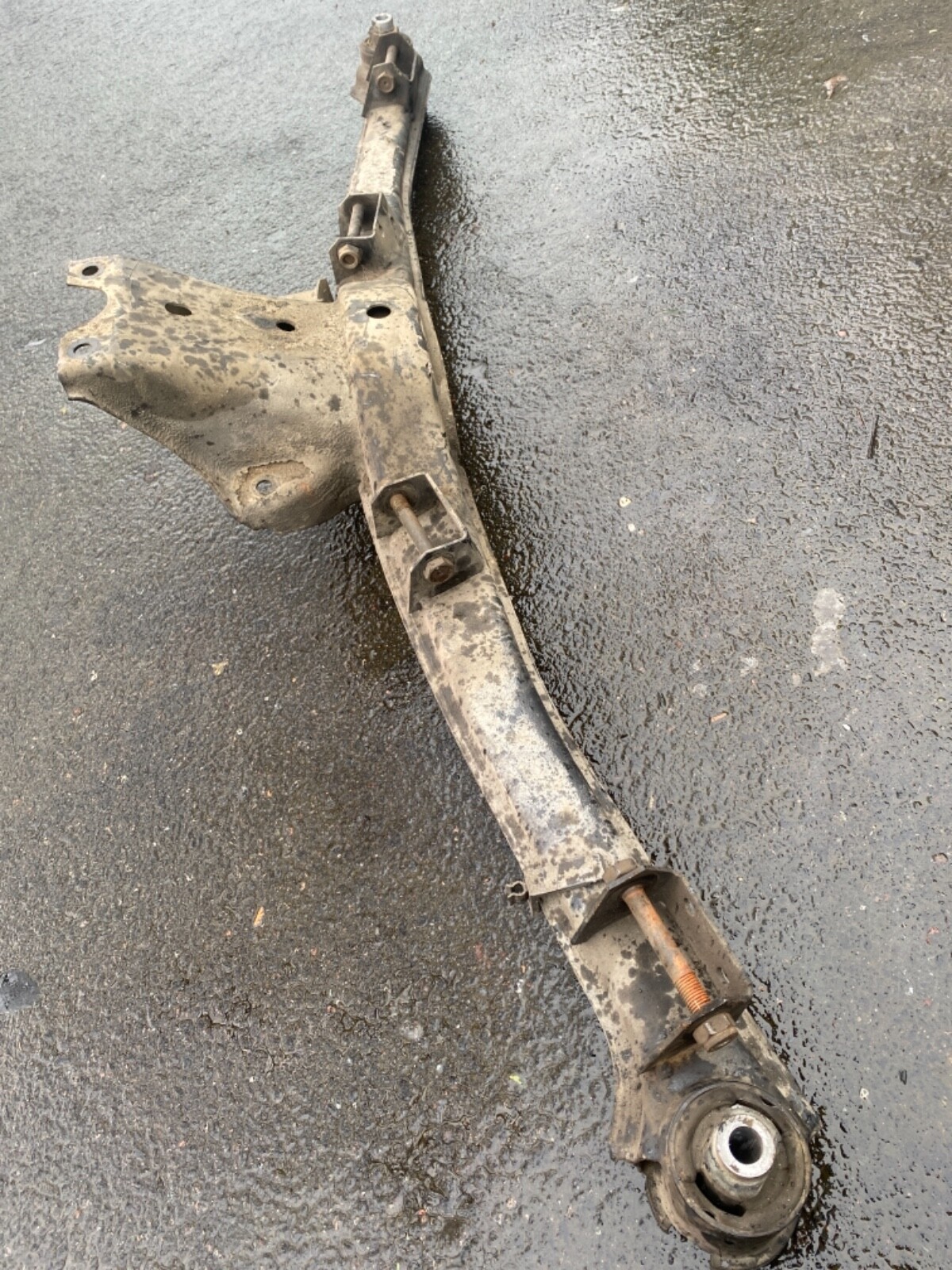 BMW E30 Rear Axle Carrier Cross Member Subframe crossmember | eBay