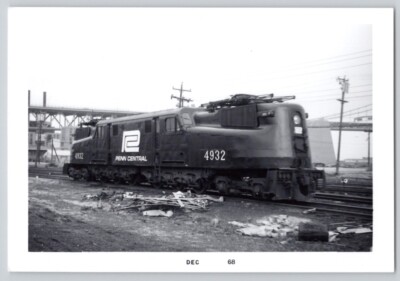 Railroad Photo - Penn Central #4932 GG1 Electric Locomotive 1968 Train ...