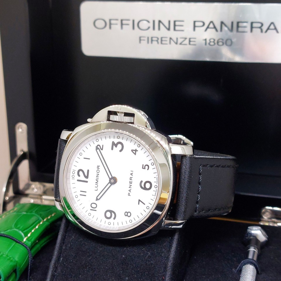 Panerai 44mm White Dial Luminor REF: PAM10 PAM00010 | eBay