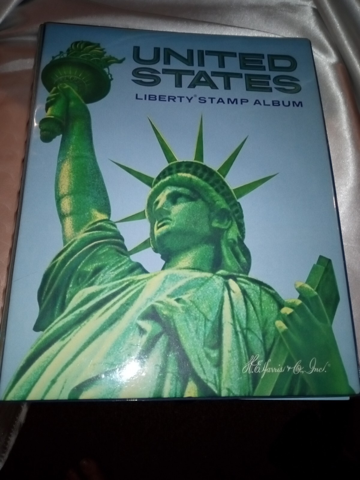 VINTAGE H.E. HARRIS UNITED STATES LIBERTY STAMP ALBUM w/BINDER | eBay