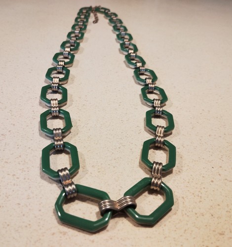 VTG COLDWATER CREEK DBL Sided Necklace Green/Cream -36"L -8-25 | eBay